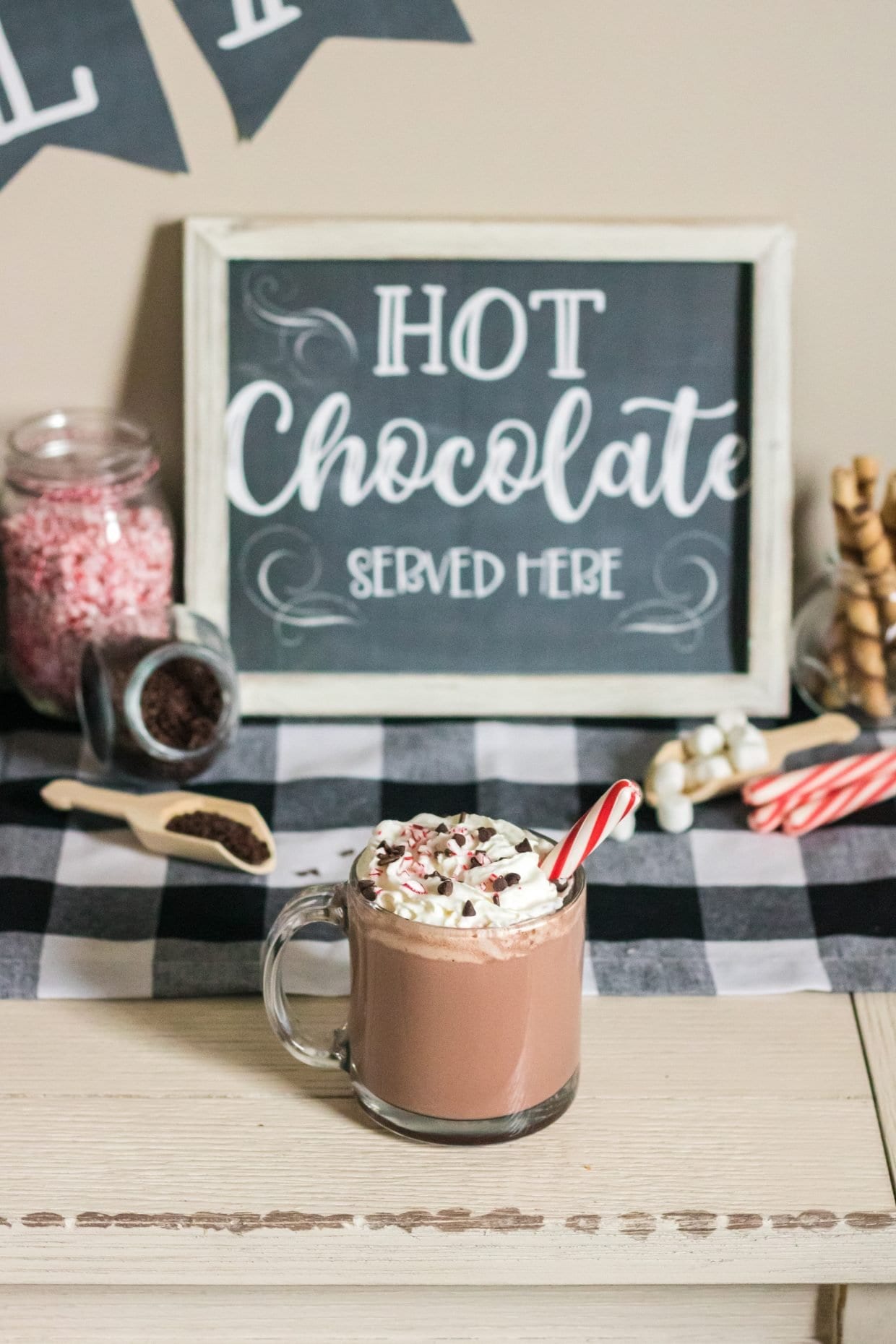 Hot Cocoa Bar with Free Printables!