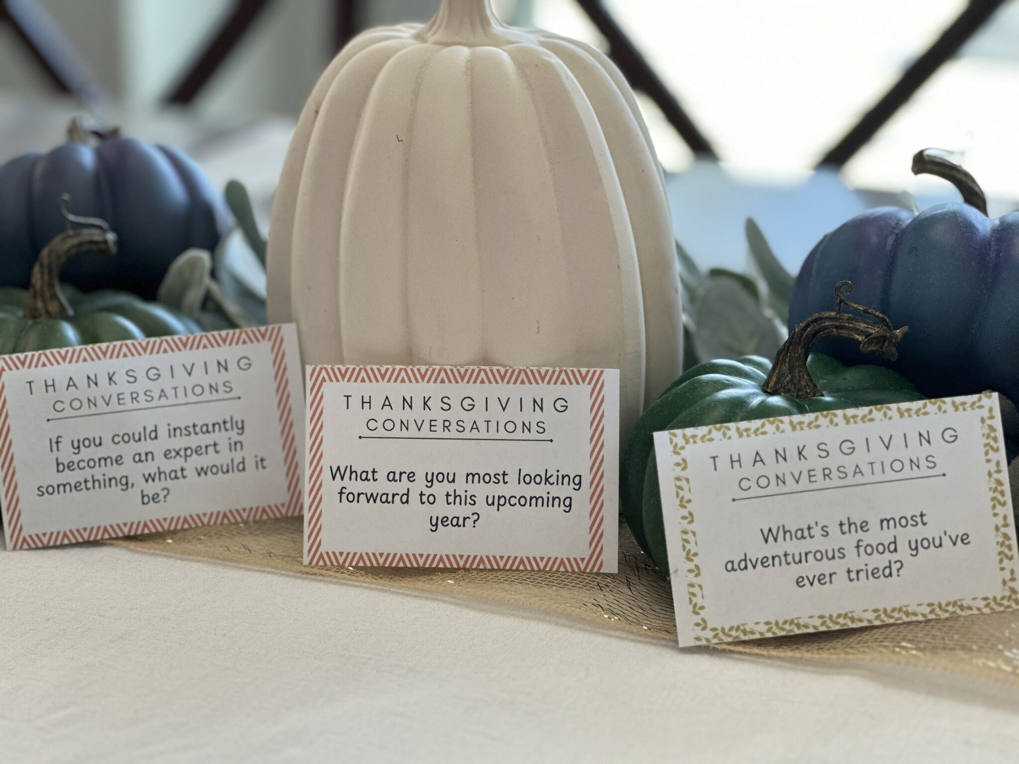 240+ Thanksgiving Conversation Starters [Printable Cards]