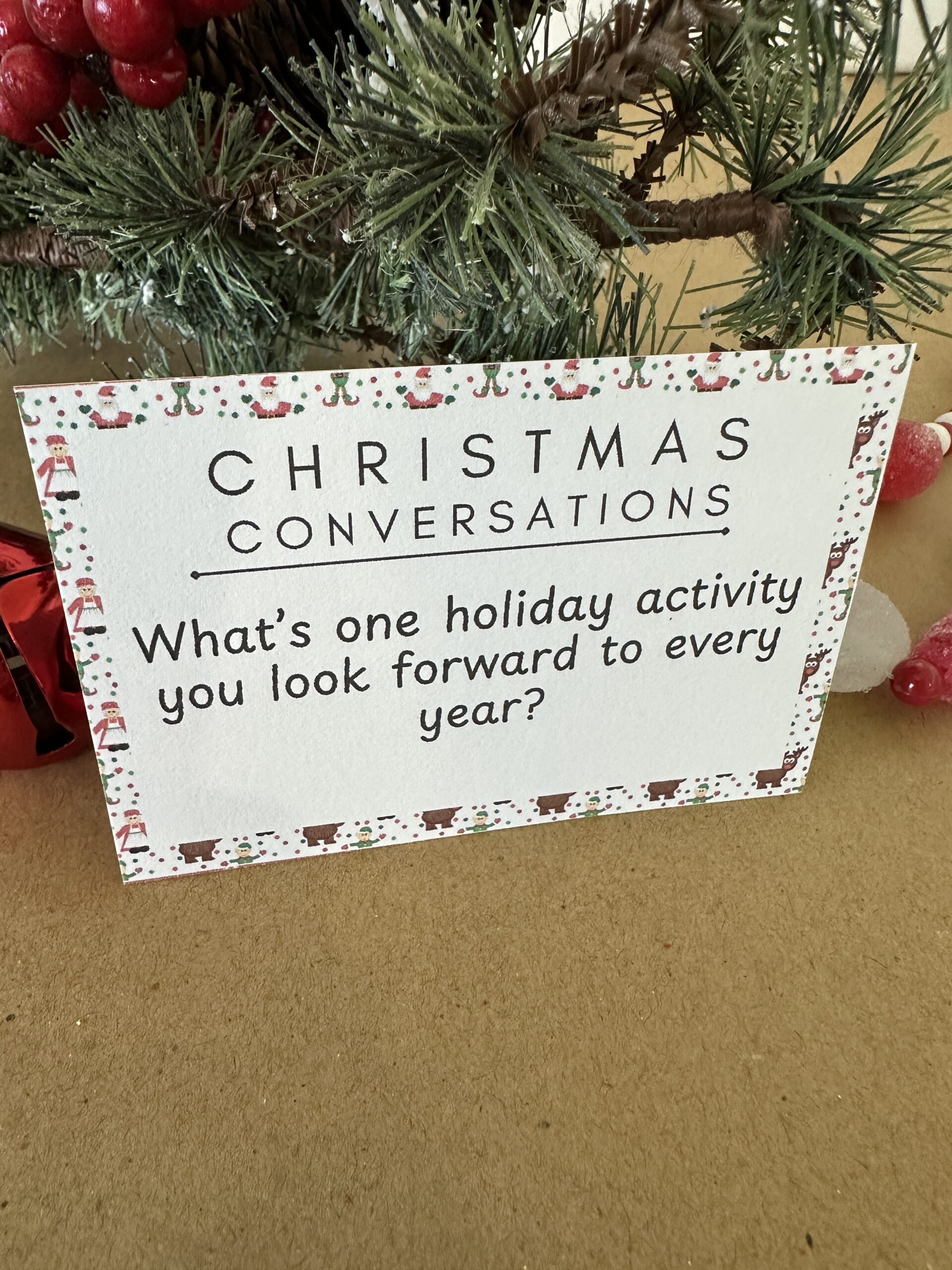 275+ Christmas Conversation Starters [Printable Cards]