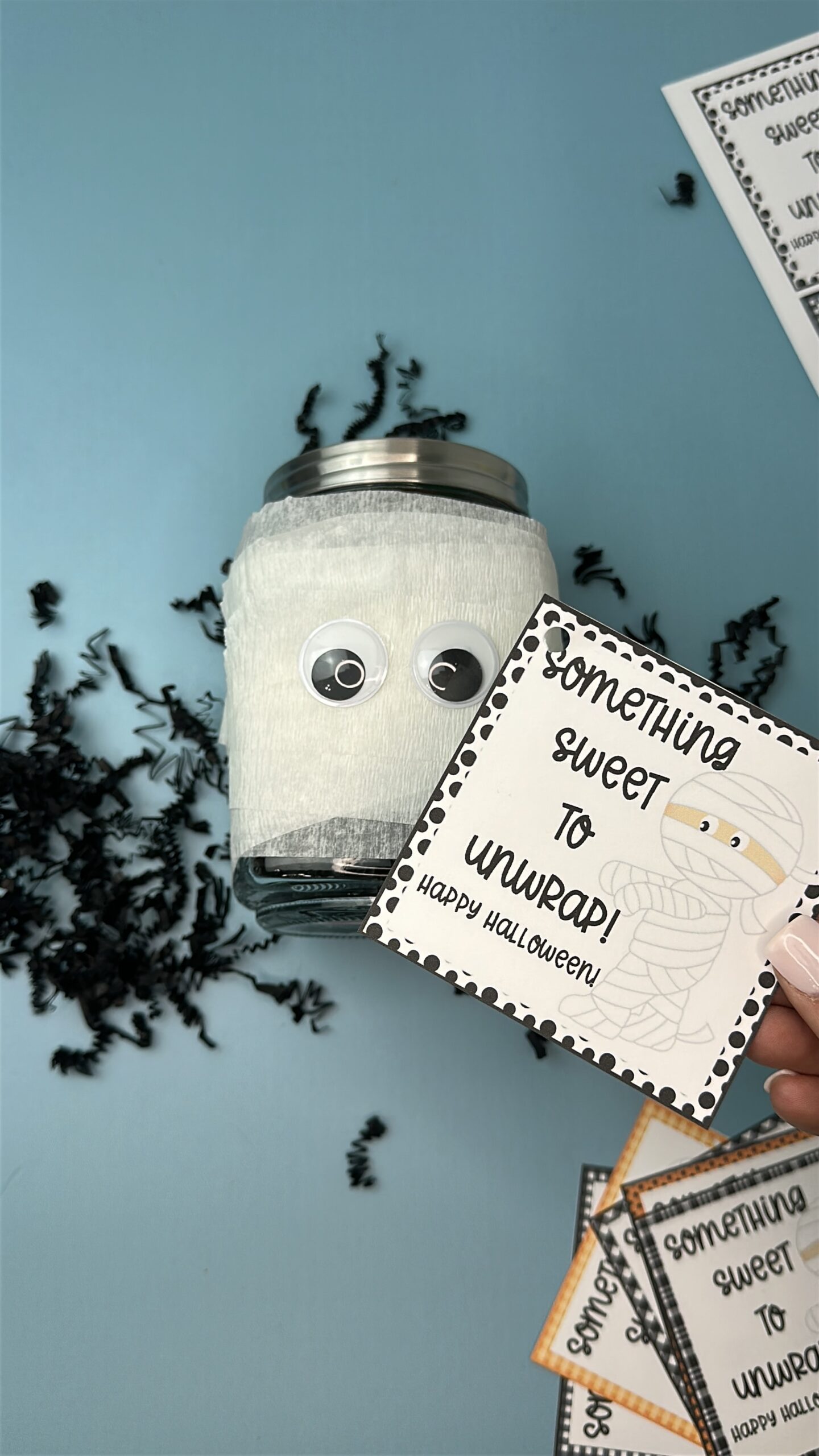 Something Sweet to Unwrap Printable Halloween Gift Tags