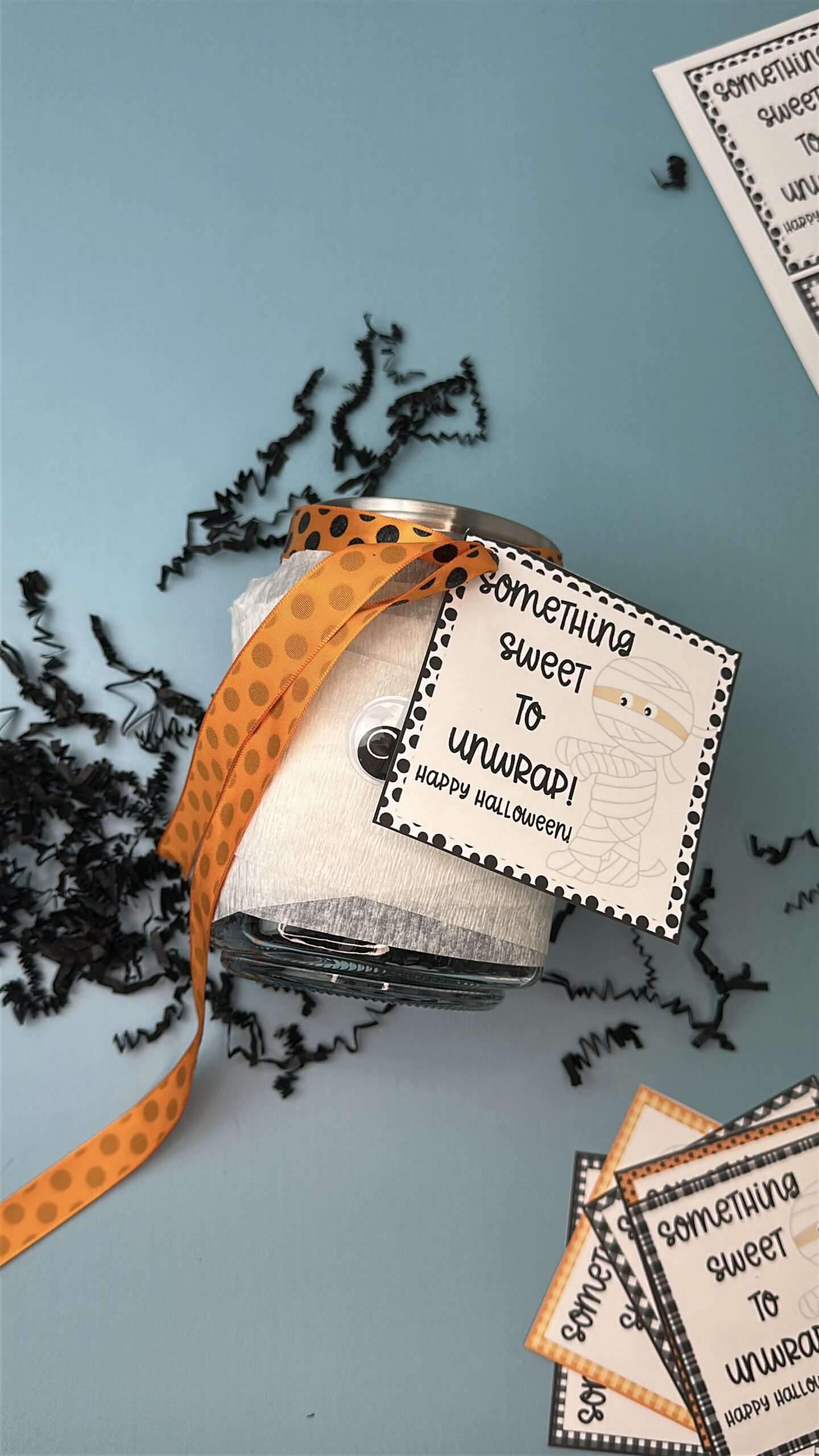 Something Sweet to Unwrap Printable Halloween Gift Tags