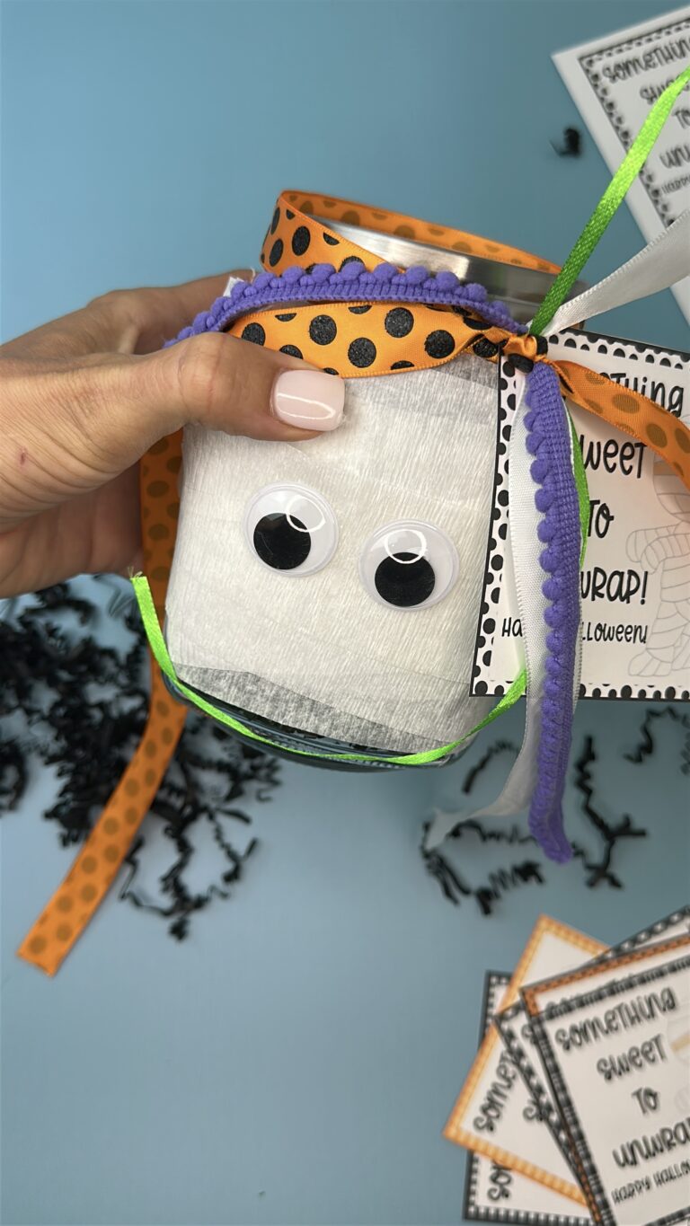 Something Sweet to Unwrap Printable Halloween Gift Tags