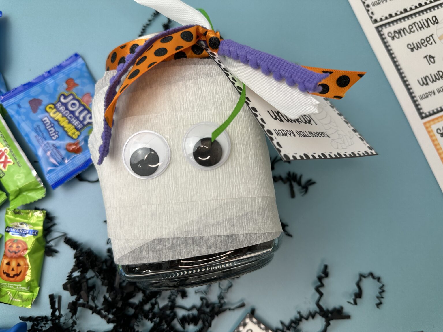 Something Sweet to Unwrap Printable Halloween Gift Tags