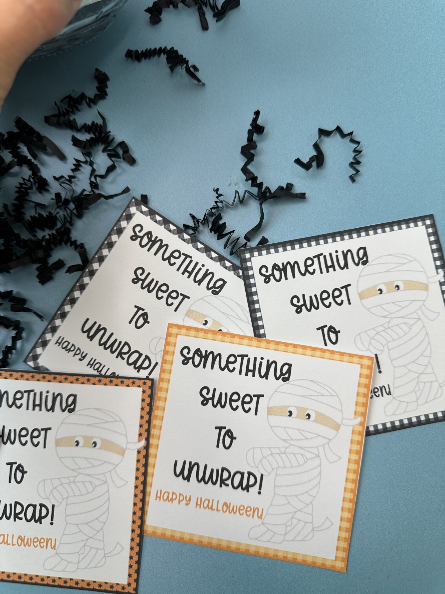 Something Sweet to Unwrap Printable Halloween Gift Tags